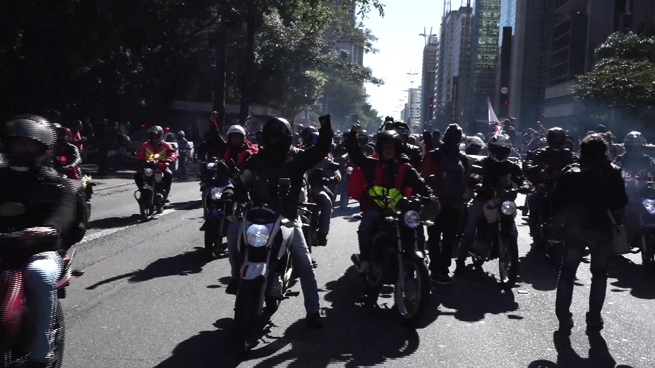 Brazilian delivery workers strike against unsafe conditions - CGTN