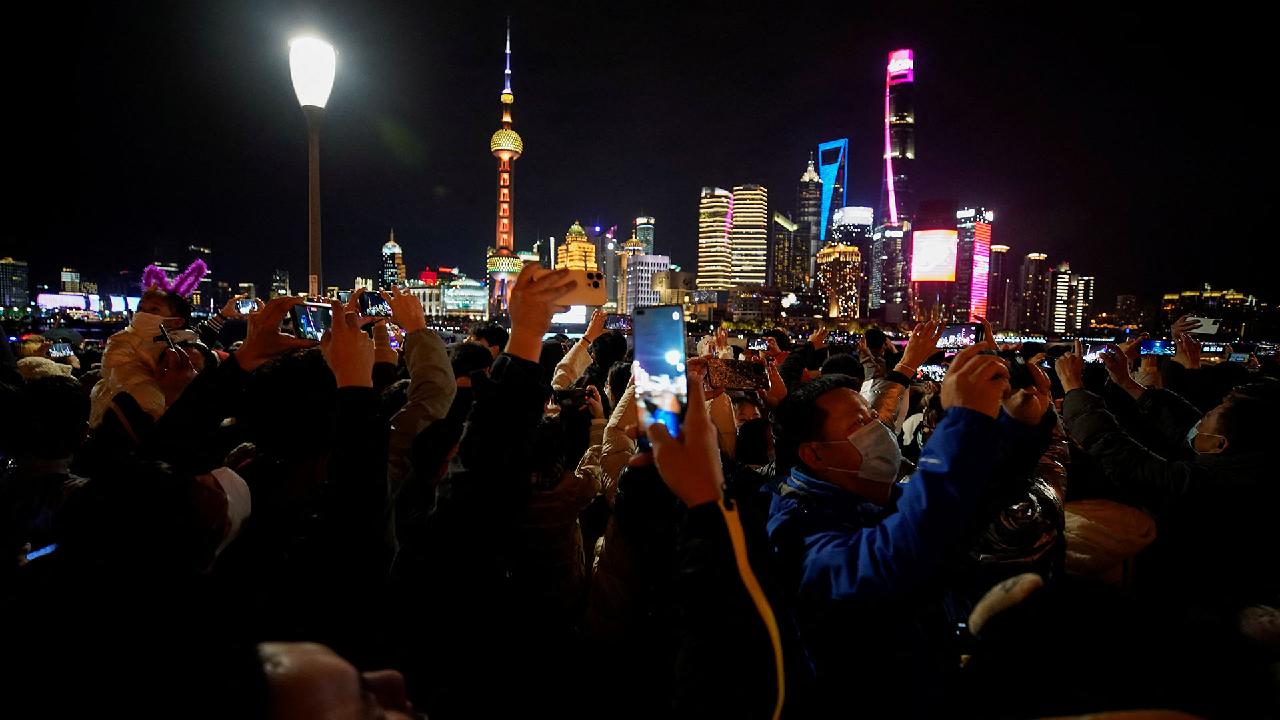 New Year celebrations begin around the world - CGTN