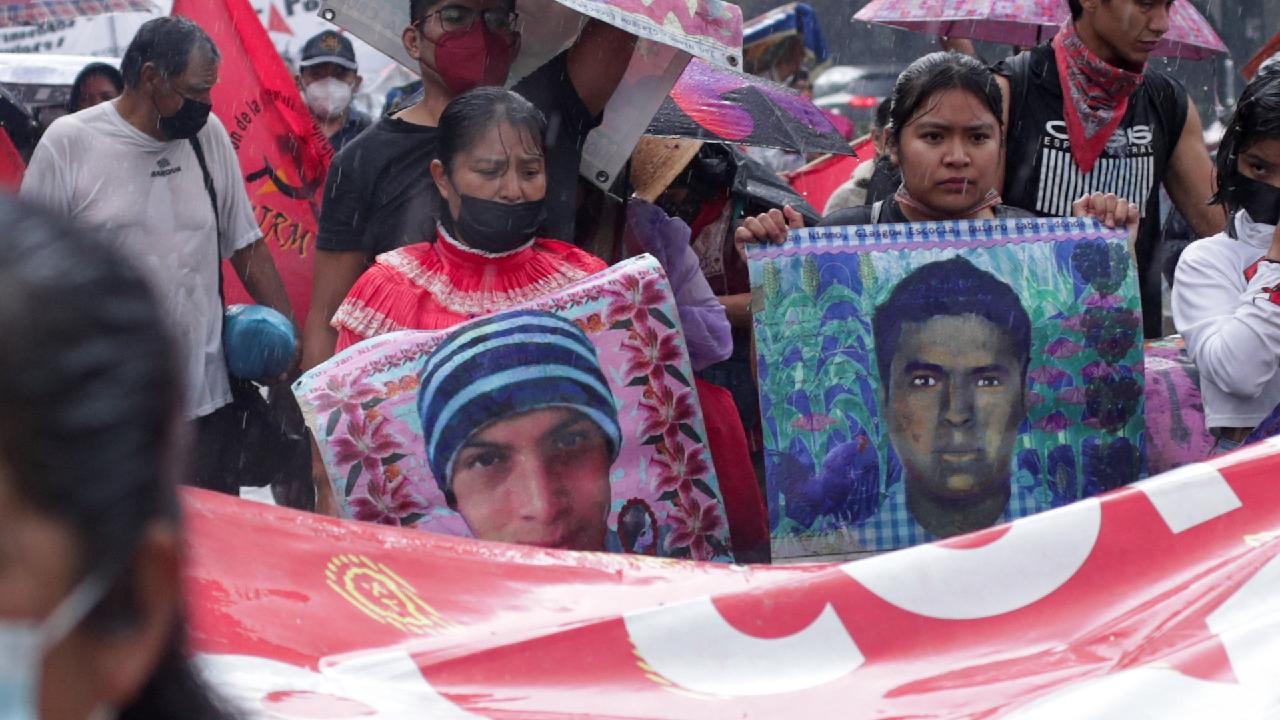 New revelations amid fight for justice for missing Mexican students - CGTN