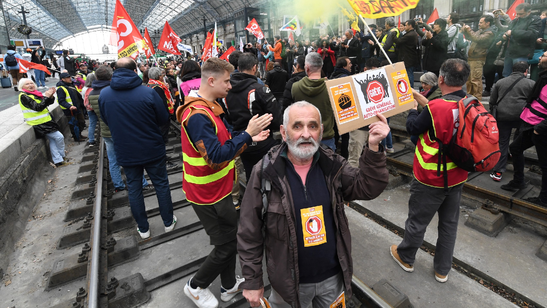 French rage over two extra years of work for pensions, bypassed vote - CGTN
