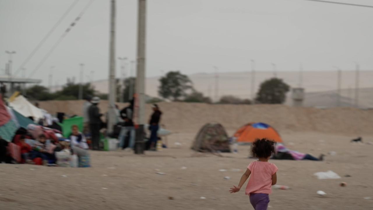 Migrants stuck at Peru-Chile border - CGTN