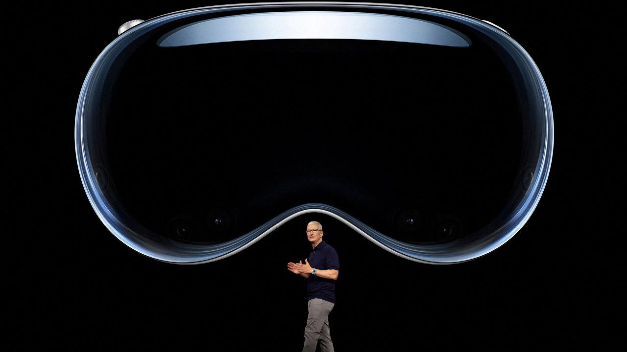 Apple unveils new mixed reality tech at latest showcase - CGTN