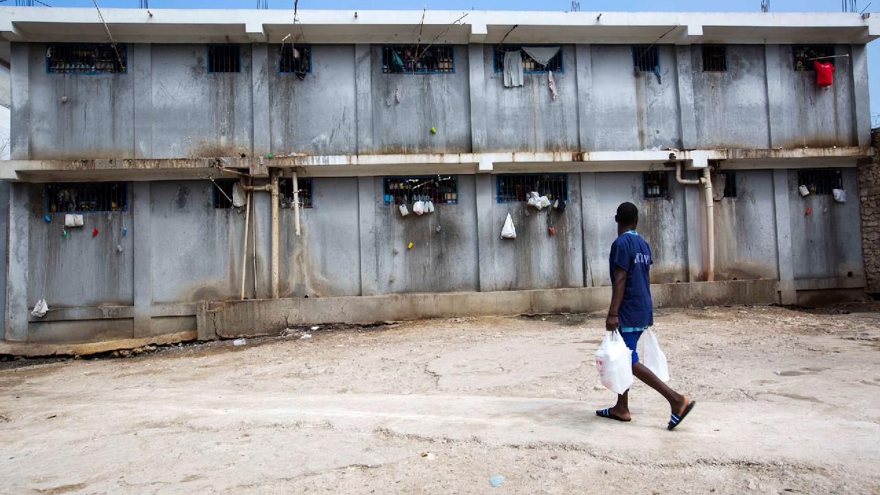 Haitian prisoners are starving to death in jail - CGTN