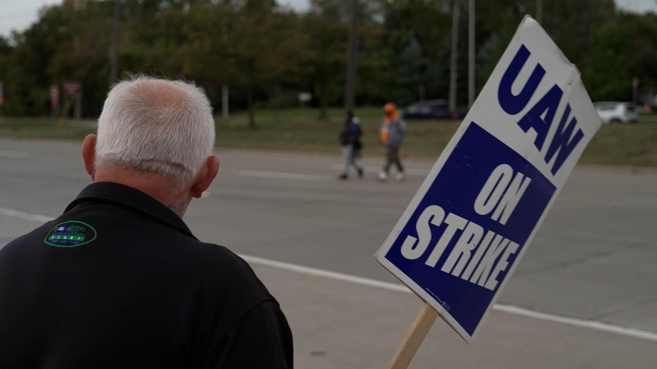 UAW strike enters second month with affects being felt outside of ...