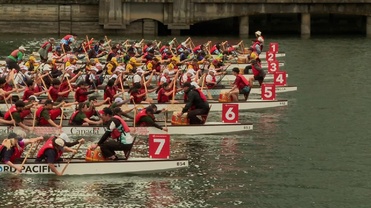 Dragon boat race held in Vancouver - CGTN