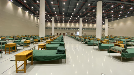 New cabin hospitals begin to receive coronavirus patients in Wuhan - CGTN